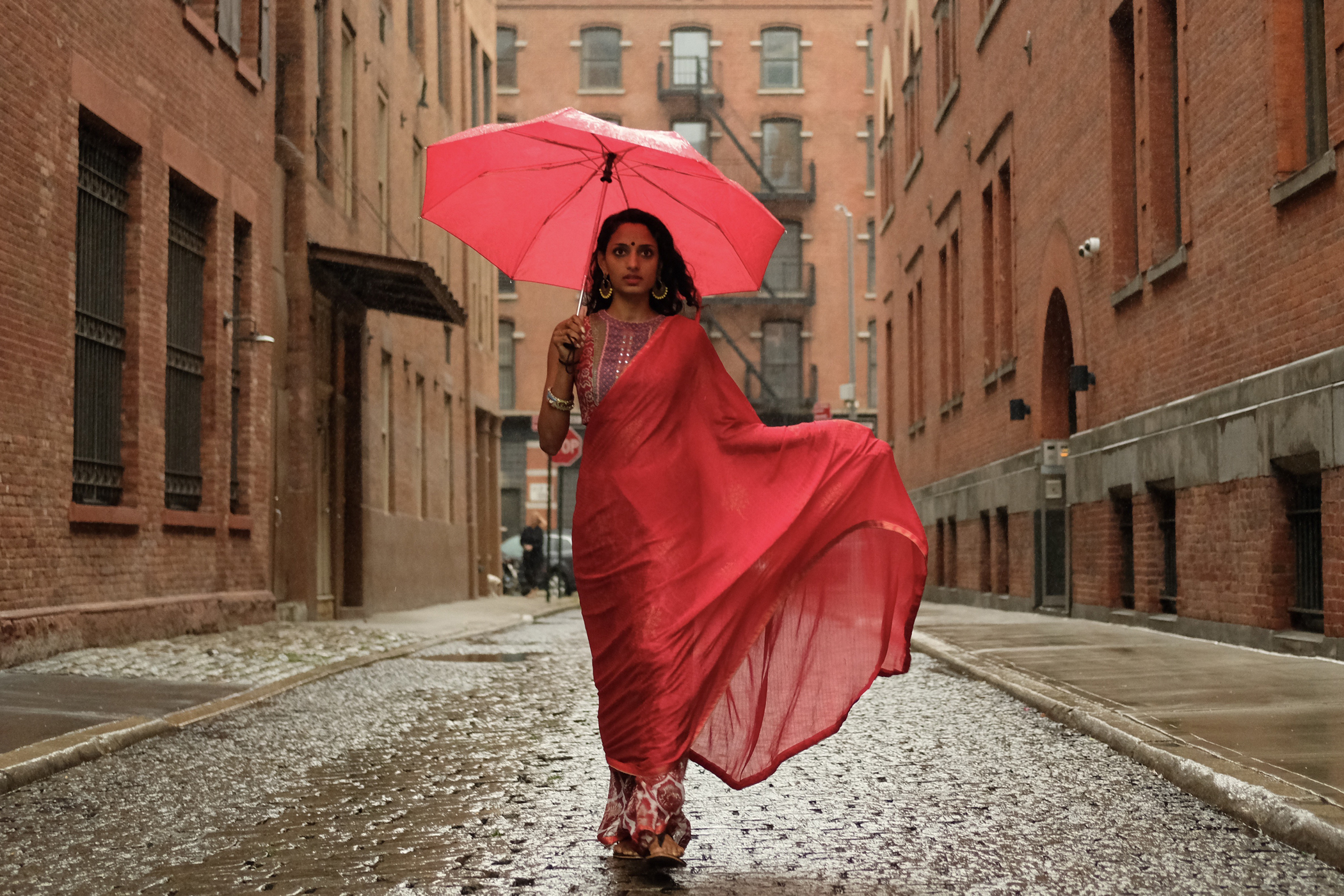 The Liberation of Wearing a Sari in New York City - American Kahani