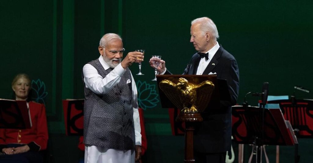 Guess Who Came to (State) Dinner: Short On Celebrities, Prominent ...